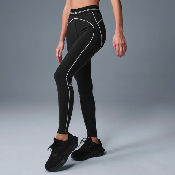 ALO Yoga | Pants & Jumpsuits | Alo Airbrush High Waist Heart Throb ...